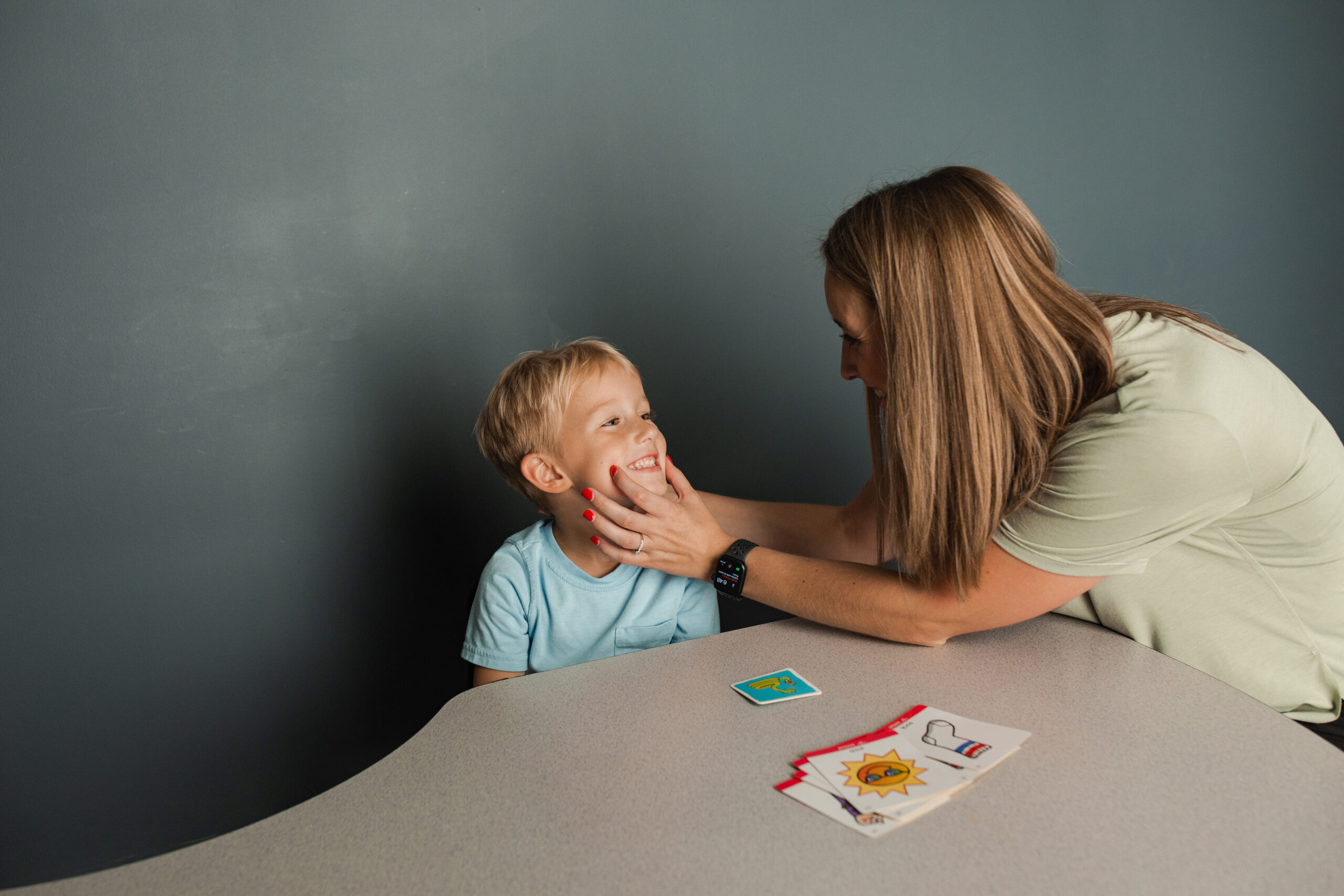 Apraxia of Speech: Signs, Therapy, and When to Seek Help - PedsTeam